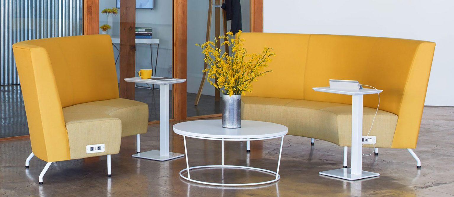 Domo Pull-Up Table - Arcadia Contract