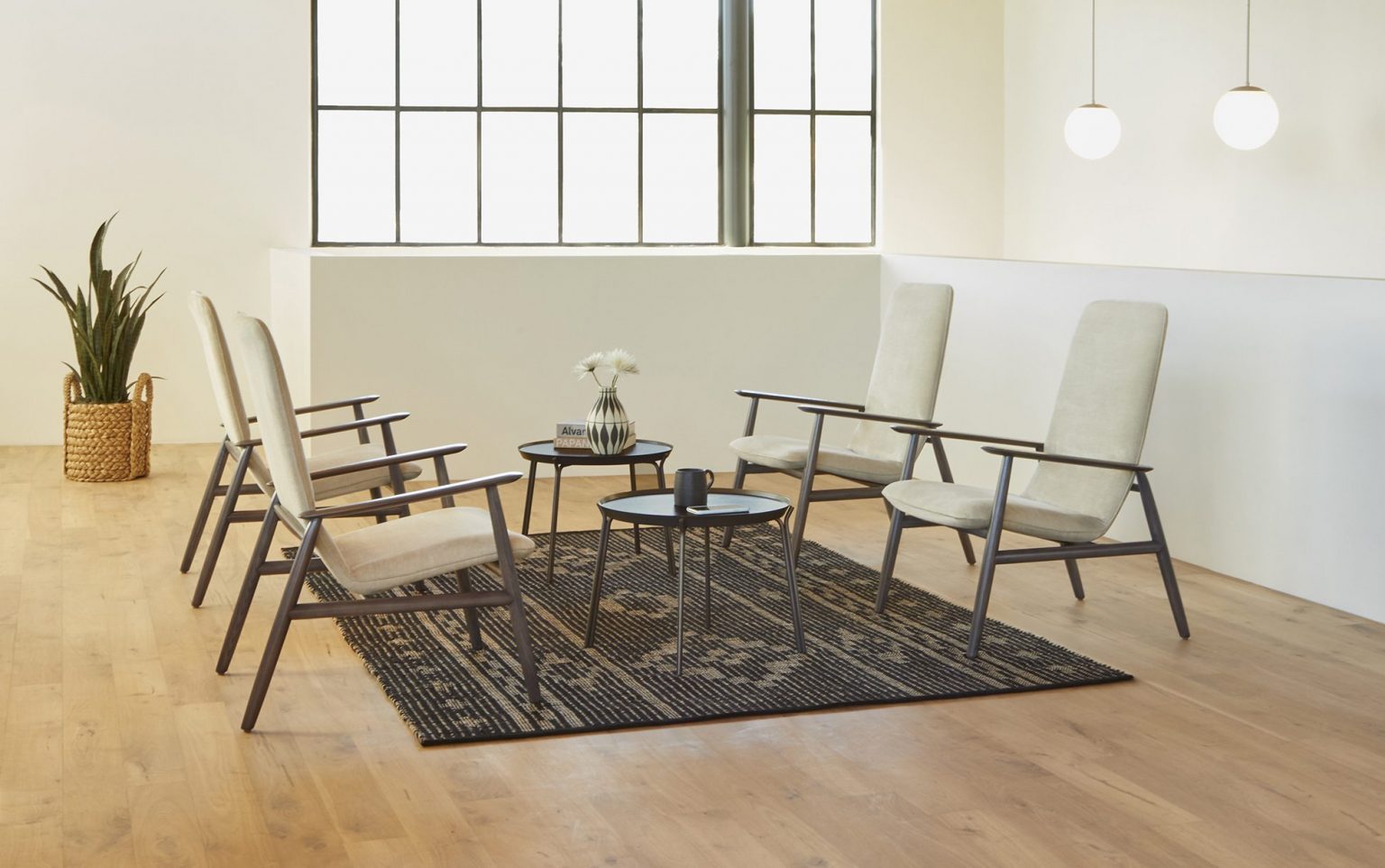 Pirra Lounge - Arcadia Contract